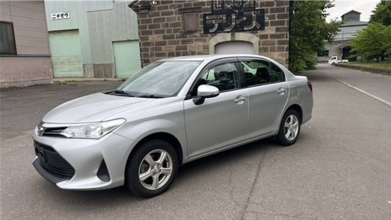 Corolla Axio EX - Ajc Corporation Ltd